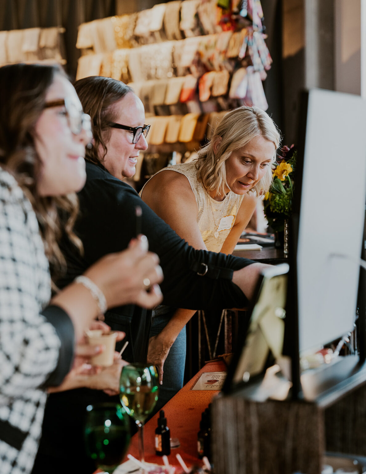 Meet Tablescapes’ New Milwaukee Showroom | The Housewarming Club ...